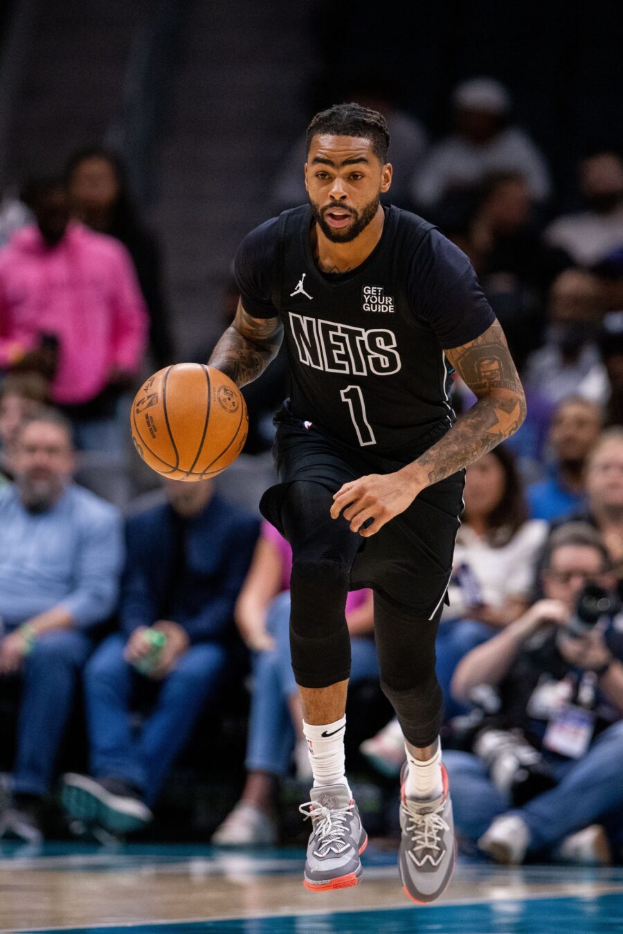 Mavericks Sign D’Angelo Russell To Two-Year Contract | Hoops Rumors