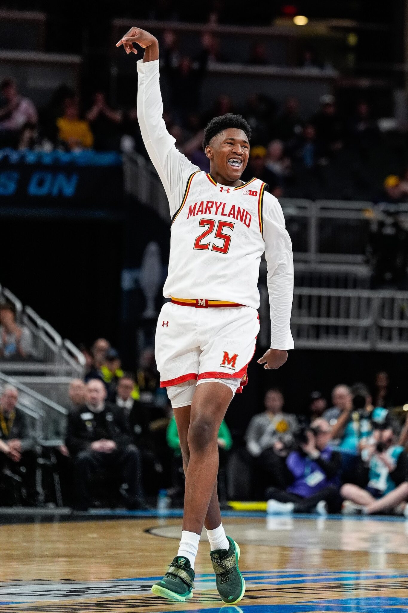 Pelicans Acquire No. 13 Pick From Hawks, Draft Derik Queen | Hoops Rumors