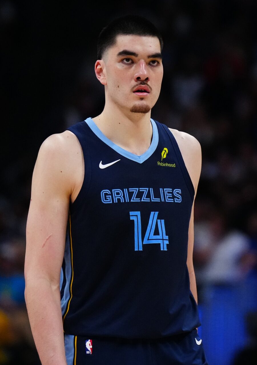 Zach Edey Returns For Grizzlies; Cedric Coward Moves Into Starting ...