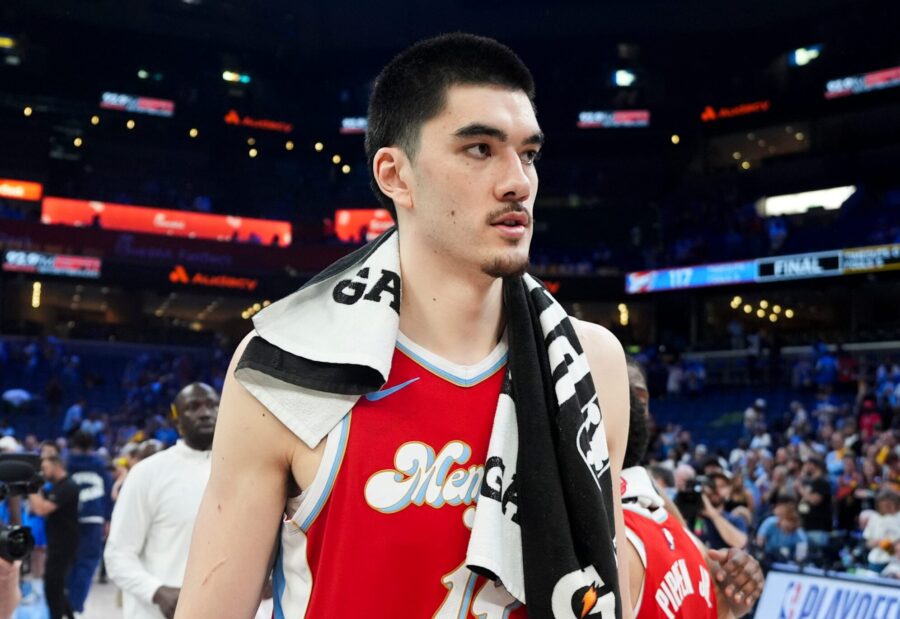 Zach Edey Returns For Grizzlies; Cedric Coward Moves Into Starting ...