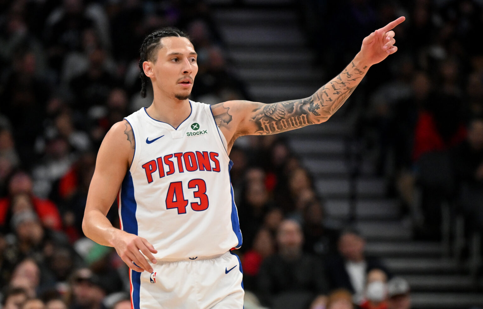 Spurs Sign Lindy Waters On One-Year Deal | Hoops Rumors