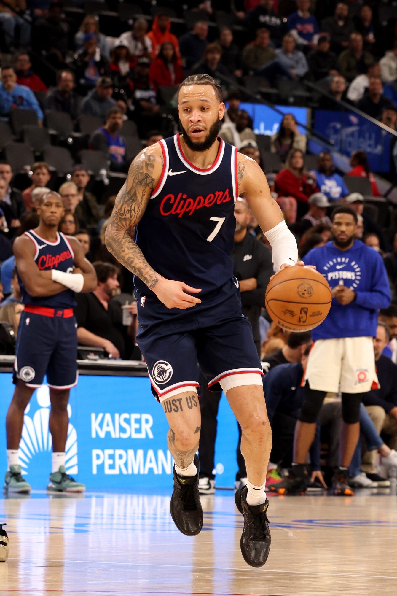 Bucks Sign Amir Coffey To Training Camp Contract | Hoops Rumors