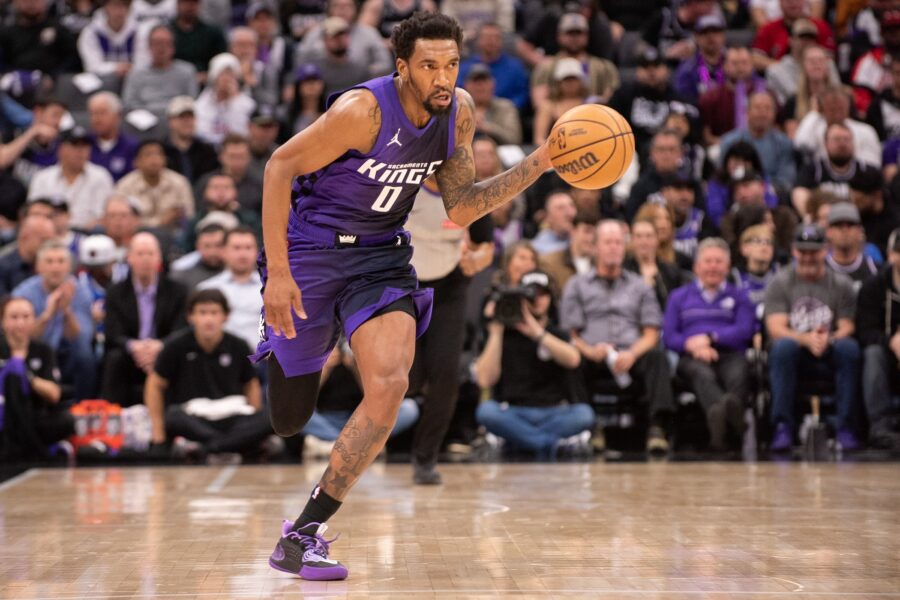 Stein's Latest: Monk, Hawks, Niang, Carlisle | Hoops Rumors