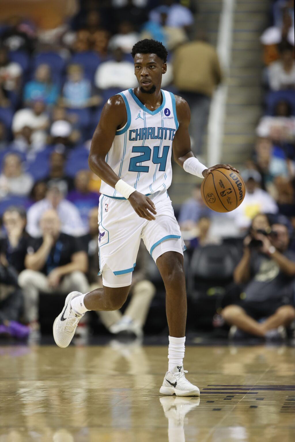 Hornets' Brandon Miller Diagnosed With Shoulder Subluxation | Hoops Rumors