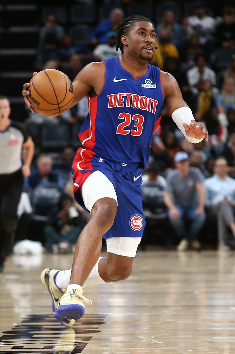 Jaden Ivey Undergoes Knee Surgery, Out At Least Four Weeks | Hoops Rumors