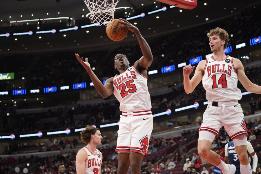 Bulls Notes: Smith Shines as Backup, Williams & Jones Impress - BVM Sports