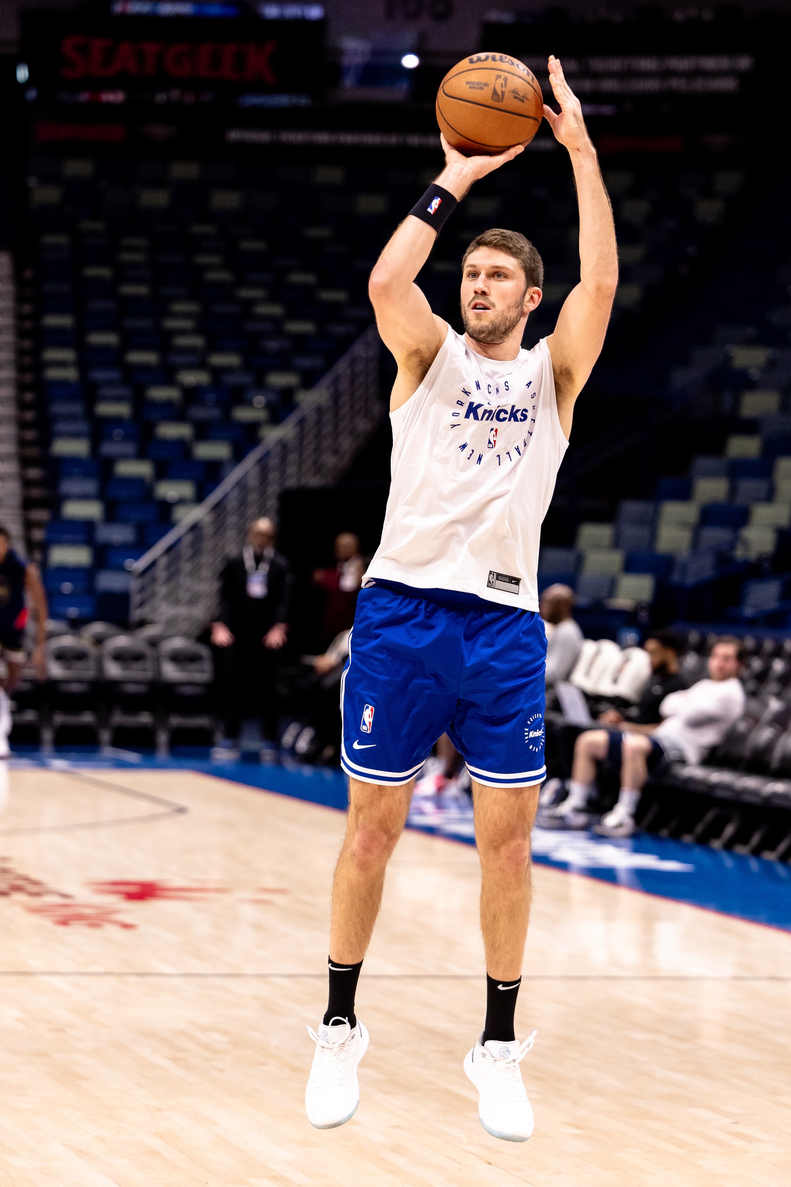 Matt Ryan Signs With Dubai Basketball | Hoops Rumors