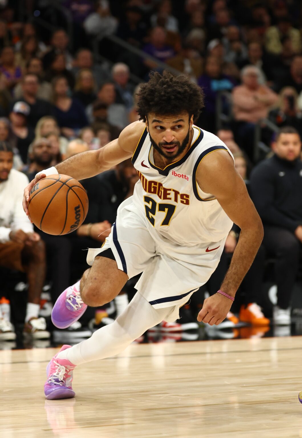 Devin Booker, Jamal Murray Exit Monday's Games With Injuries | Hoops Rumors