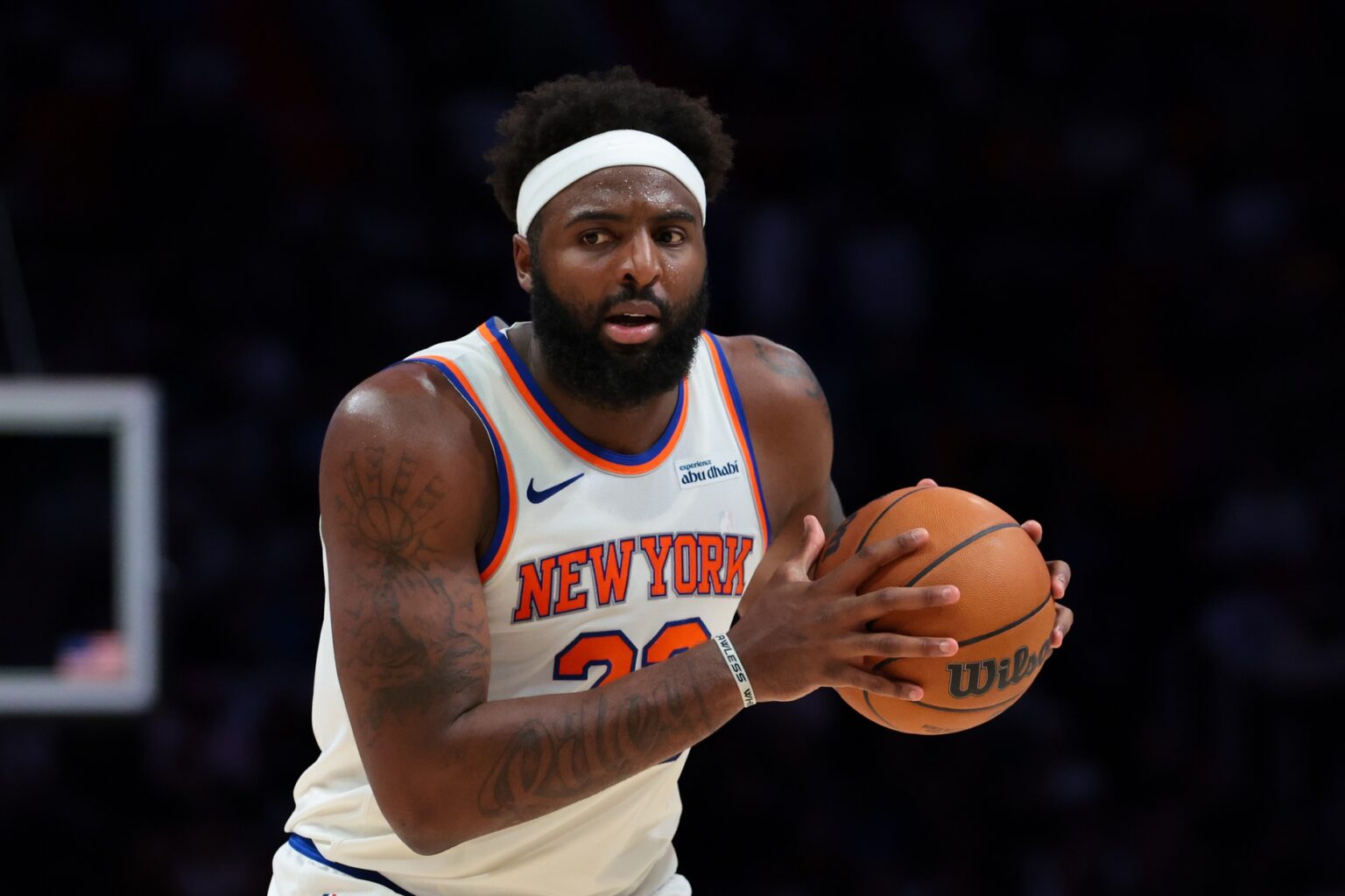 Mitchell Robinson Undergoes Finger Surgery, Aims To Play In Game 1 ...