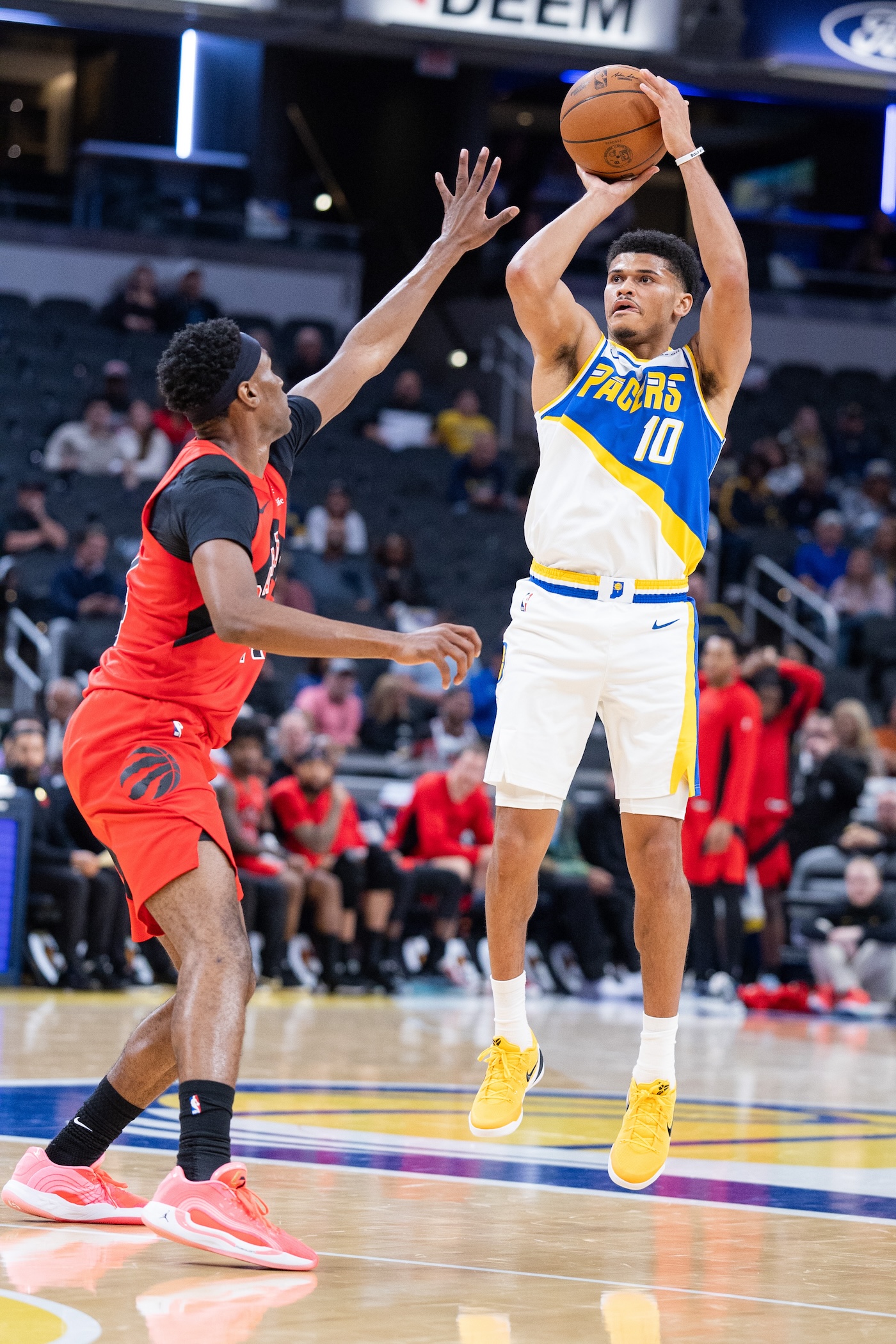 Hawks Sign RayJ Dennis To Two-Way Deal | Hoops Rumors