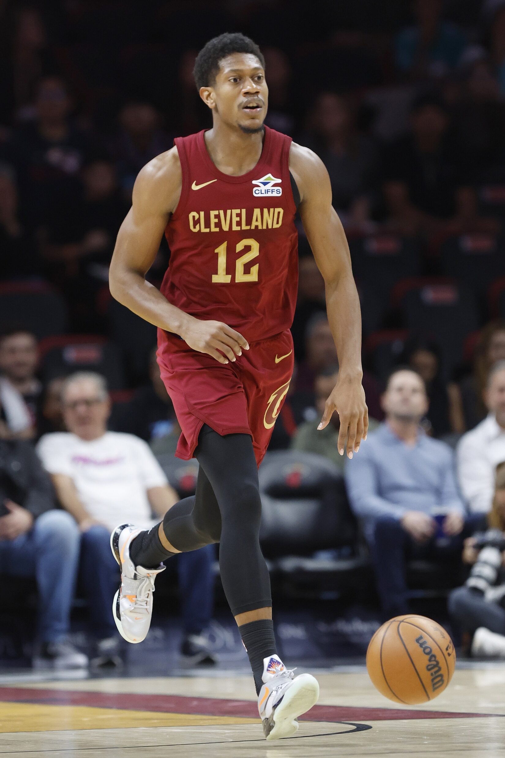 Cavaliers To Acquire Ellis, Schröder In Three-Team Trade | Hoops Rumors