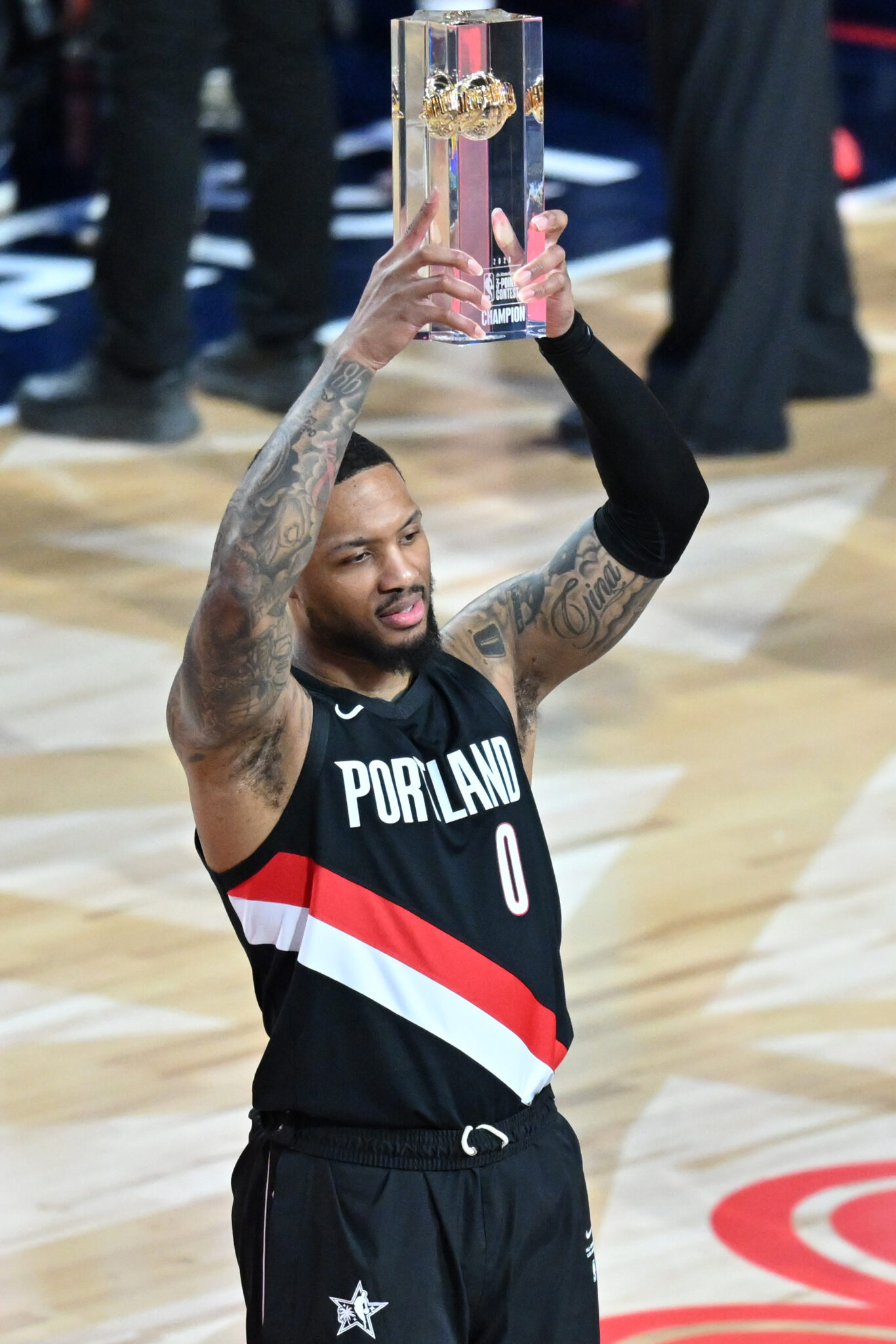 Damian Lillard Wins Three-Point Contest | Hoops Rumors
