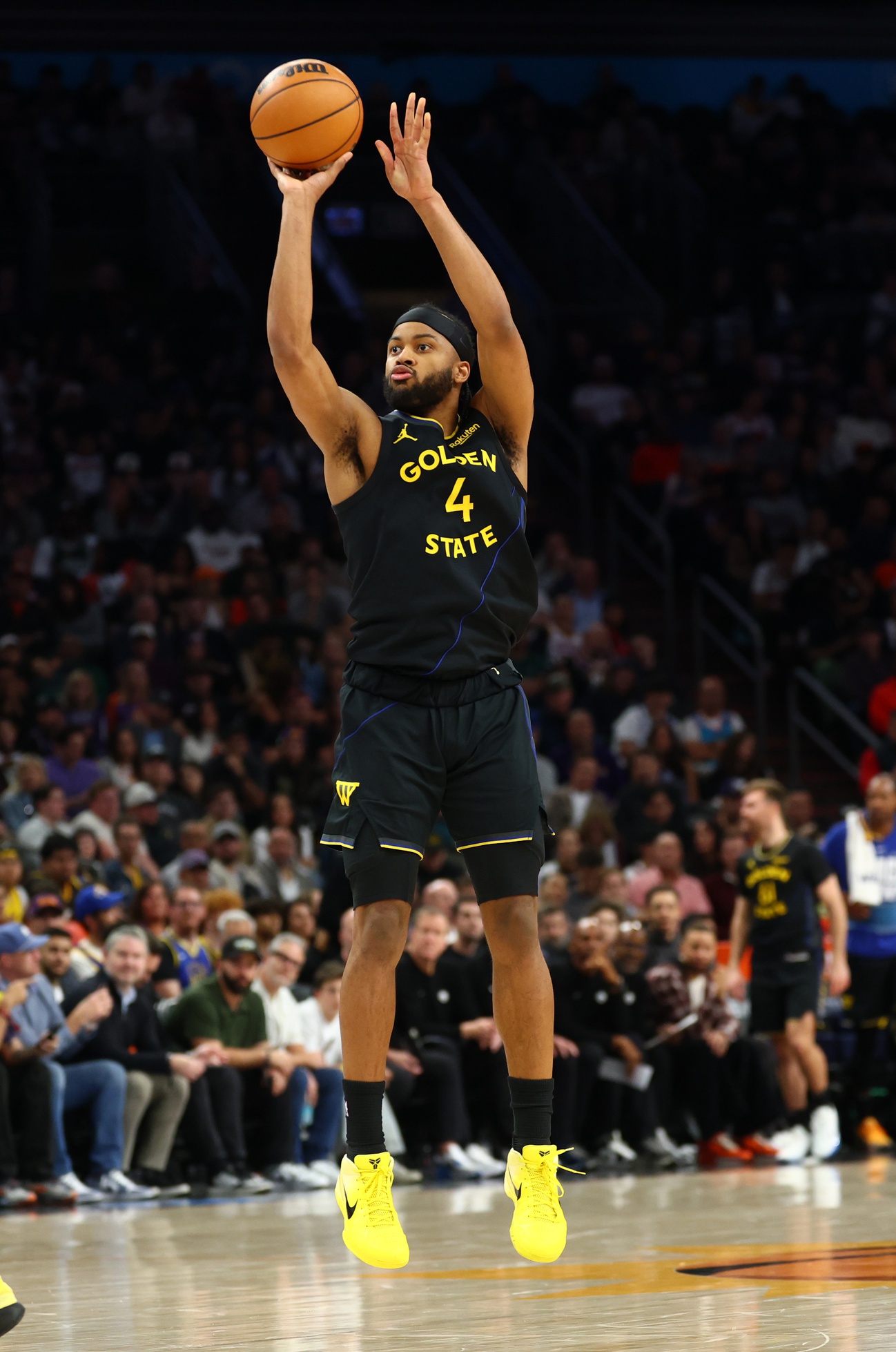 Warriors' Moses Moody Suffers Left Leg Injury Monday | Hoops Rumors