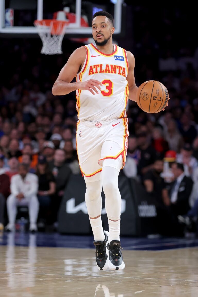 CJ McCollum To Sign One-Year Extension With Hawks | Hoops Rumors