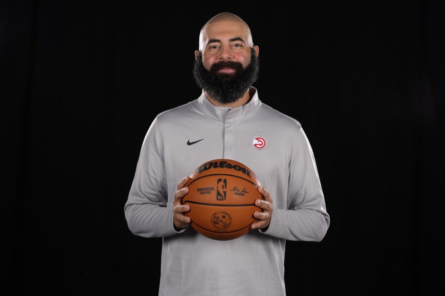 Hawks Promote, Extend Onsi Saleh | Hoops Rumors