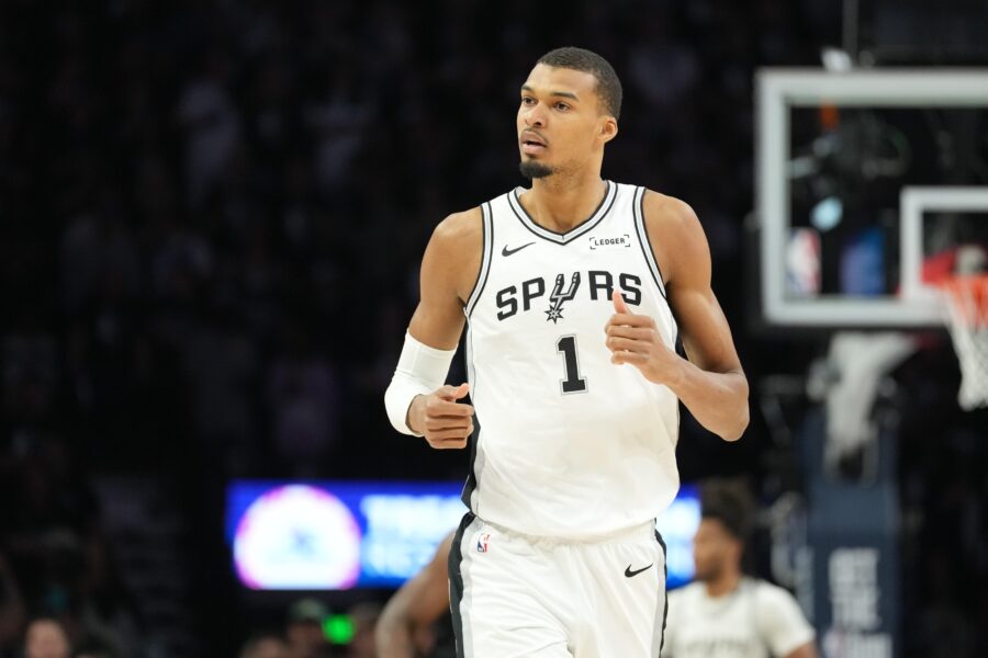Spurs Notes: Wembanyama, D. Green, Bryant, Harper, M. Johnson | Hoops ...